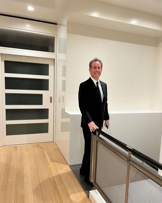 Inside Jerry Seinfeld's ultra-impressive homes: See his huge kitchen ...