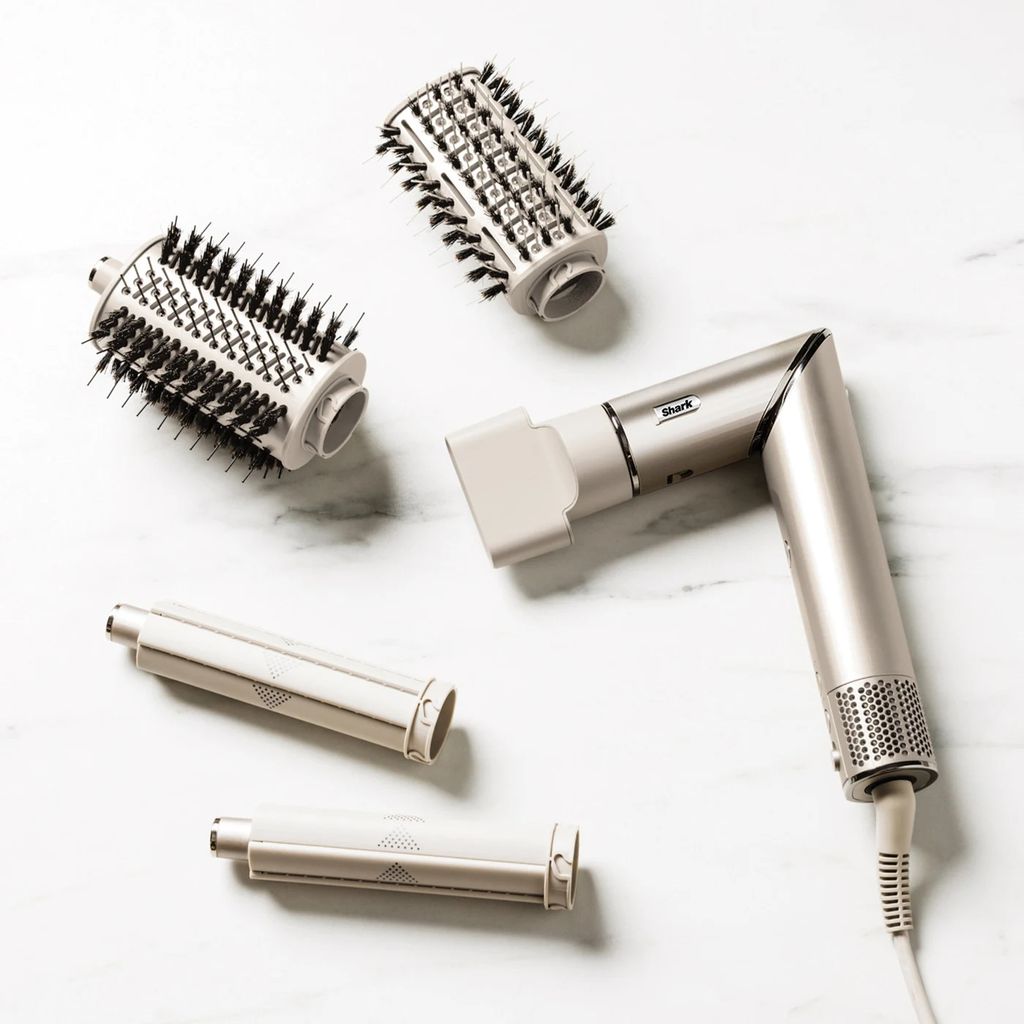Shark FlexStyle Review: I tried the 5-in-1 Air Styler & this is my ...