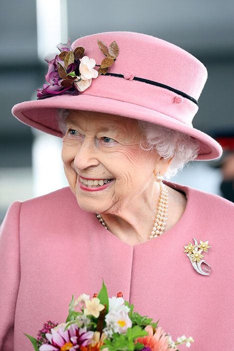 The Queen & Duchess Camilla's twinning detail you may have missed | HELLO!