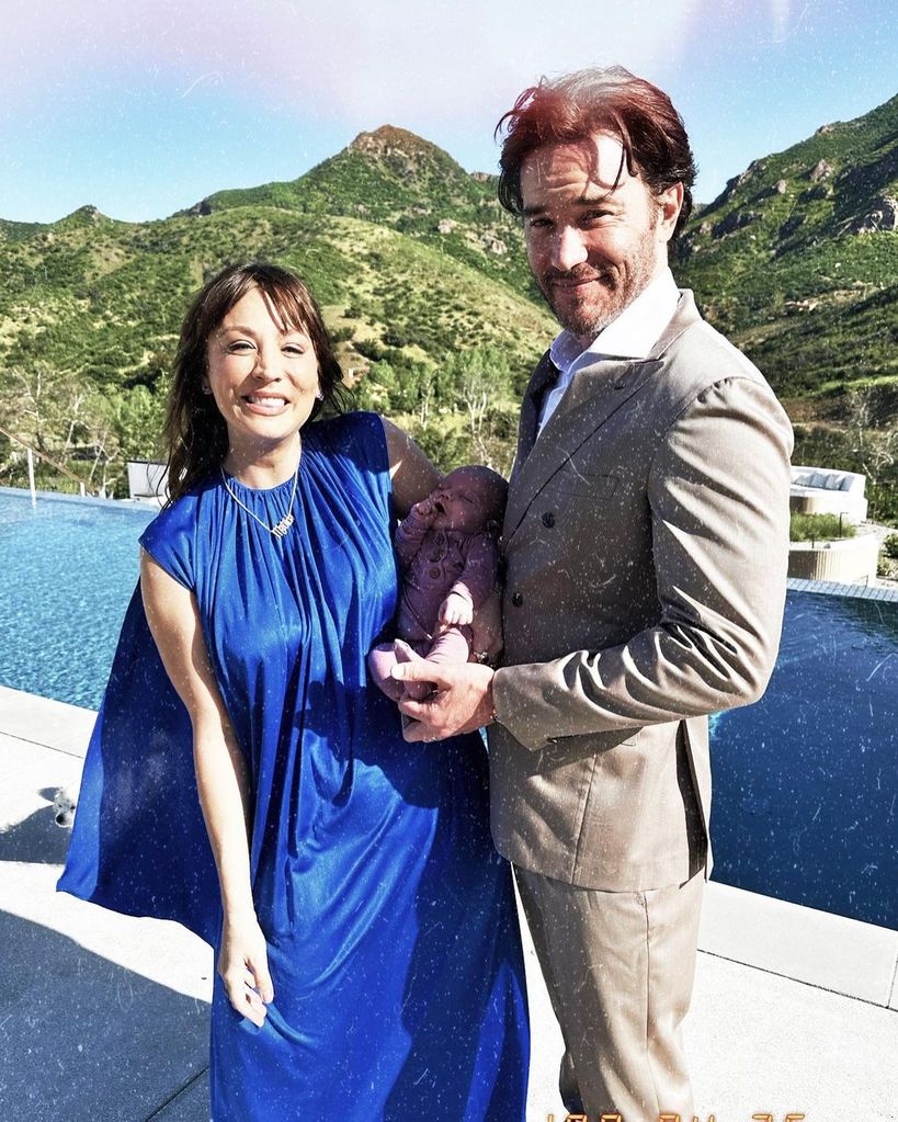 Kaley Cuoco and Tom Pelphrey celebrate the most adorable family ...