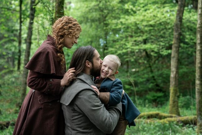 Outlander: fans spot heartbreaking plot clue for season 7 in new ...