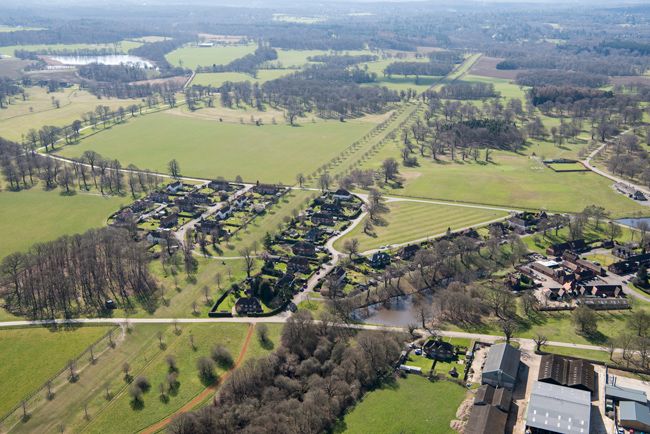 Kate Middleton's sister Pippa's gave up £17m five-floor mansion for ...