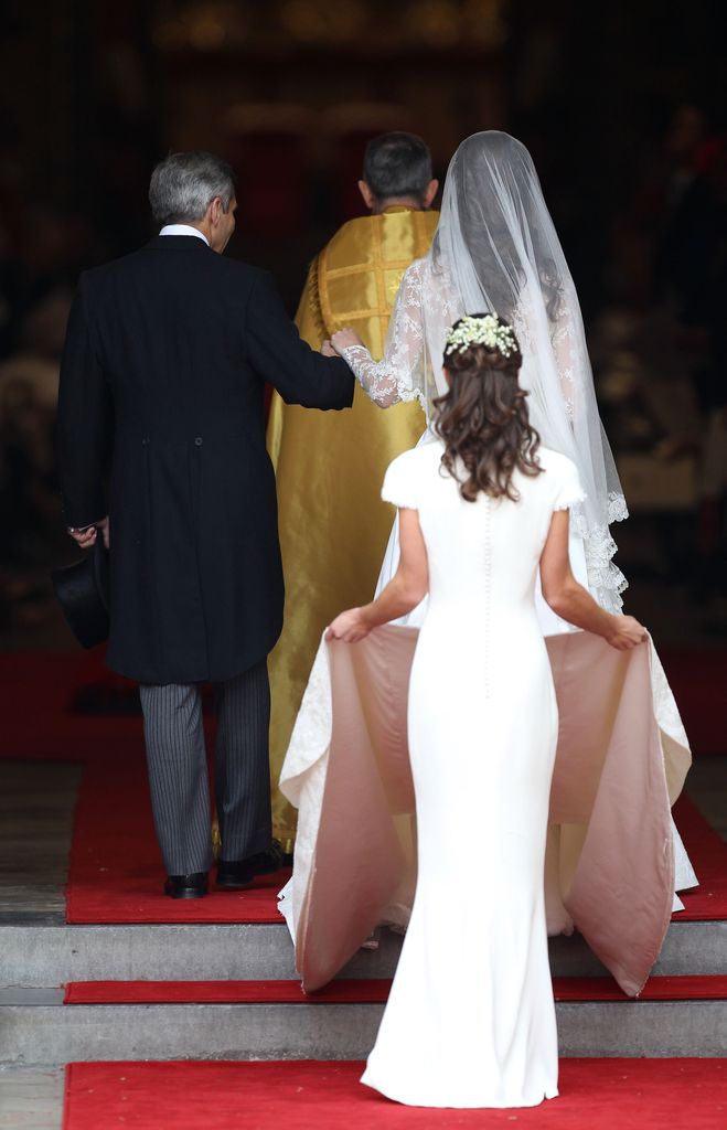 Kate Middleton's £250k wedding dress: all the photos, details and the ...