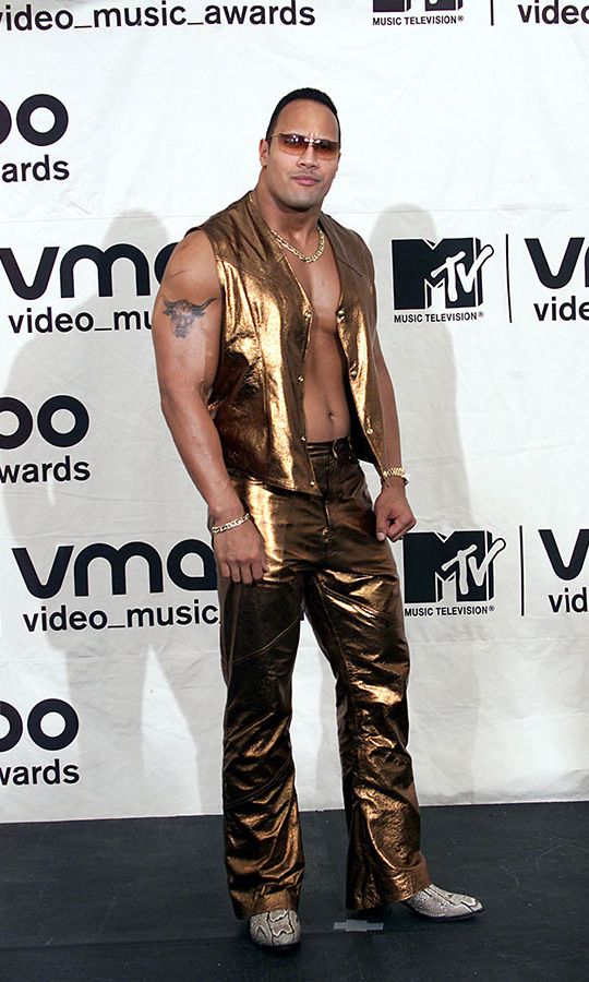 The most memorable looks from the 2000 VMAs | HELLO!