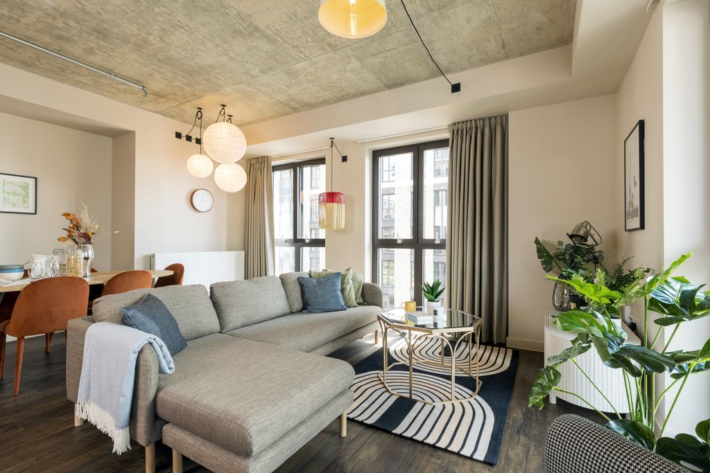 MAFS UK's swanky London apartments for Kieran, Kristina and more ...