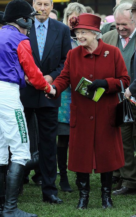 Royal ladies rocking statement boots! From Princess Eugenie to Kate ...