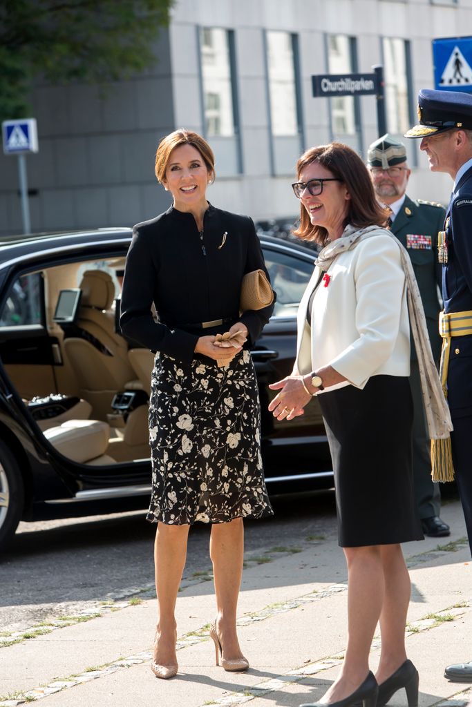 Queen Mary cinches her silhouette in most flattering look ever | HELLO!