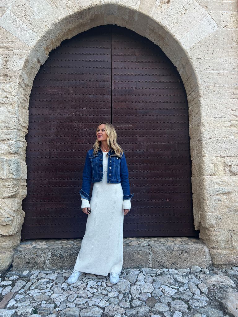 Amanda Holden's outfits she wears in BBC's hit show Amanda & Alan's ...