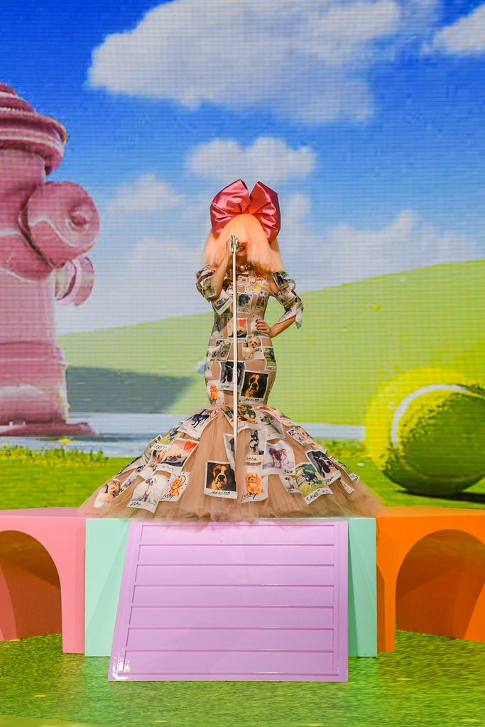 Sia opens up about 'living in shame' as she shares secret autism ...