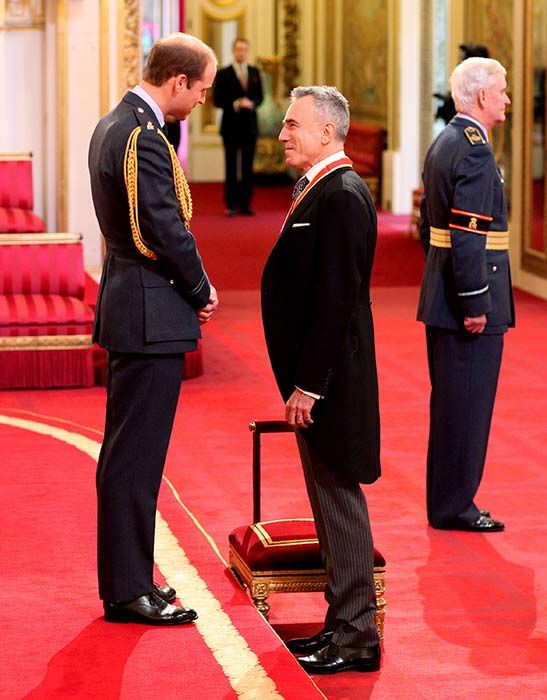 Daniel Day-Lewis knighted by Prince William | HELLO!