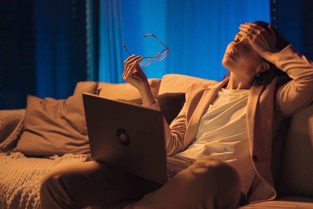 The science behind blue light glasses – do they actually work? | HELLO!