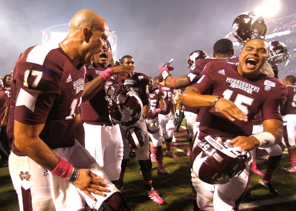 Ryan Reynolds teams up with major NFL star for important cancer ...