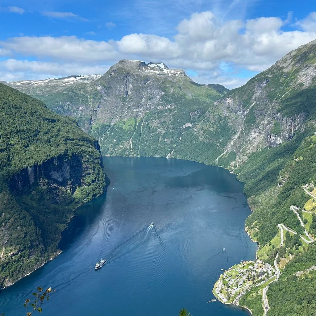 Jennifer Connelly's daughter is practically her mini me in adorable new ...