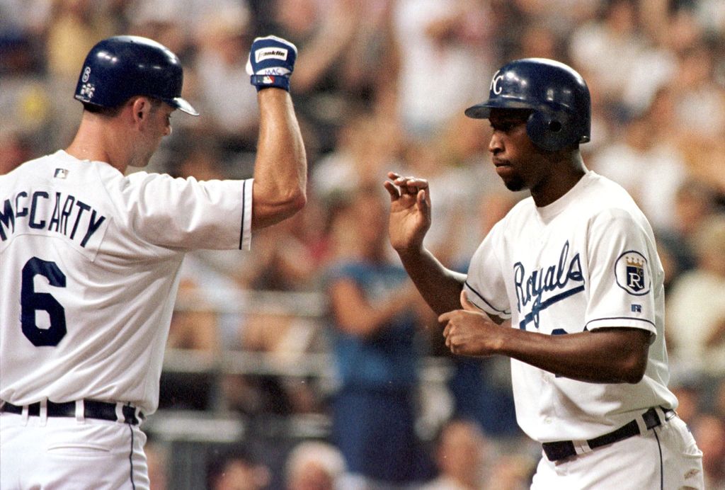 Former Red Sox player Dave McCarty tragically dies at the age of 54 ...