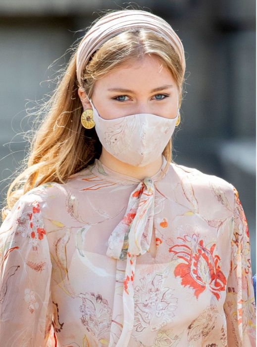 Matching your face mask to your outfit is officially a trend – and here ...