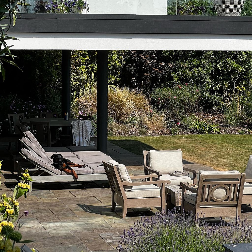 Gordon Ramsay's daughter Holly wows in sassy string bikini during beach ...