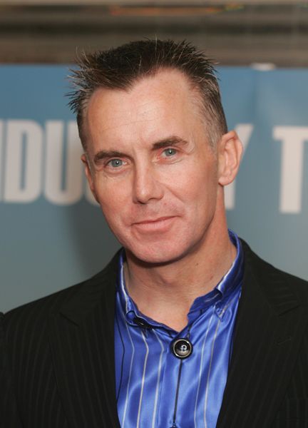 TV chef Gary Rhodes' wife and sons lead tributes at his funeral ...