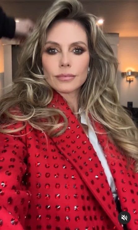 Heidi Klum wows in dazzling red hot blazer for breathtaking hair ...