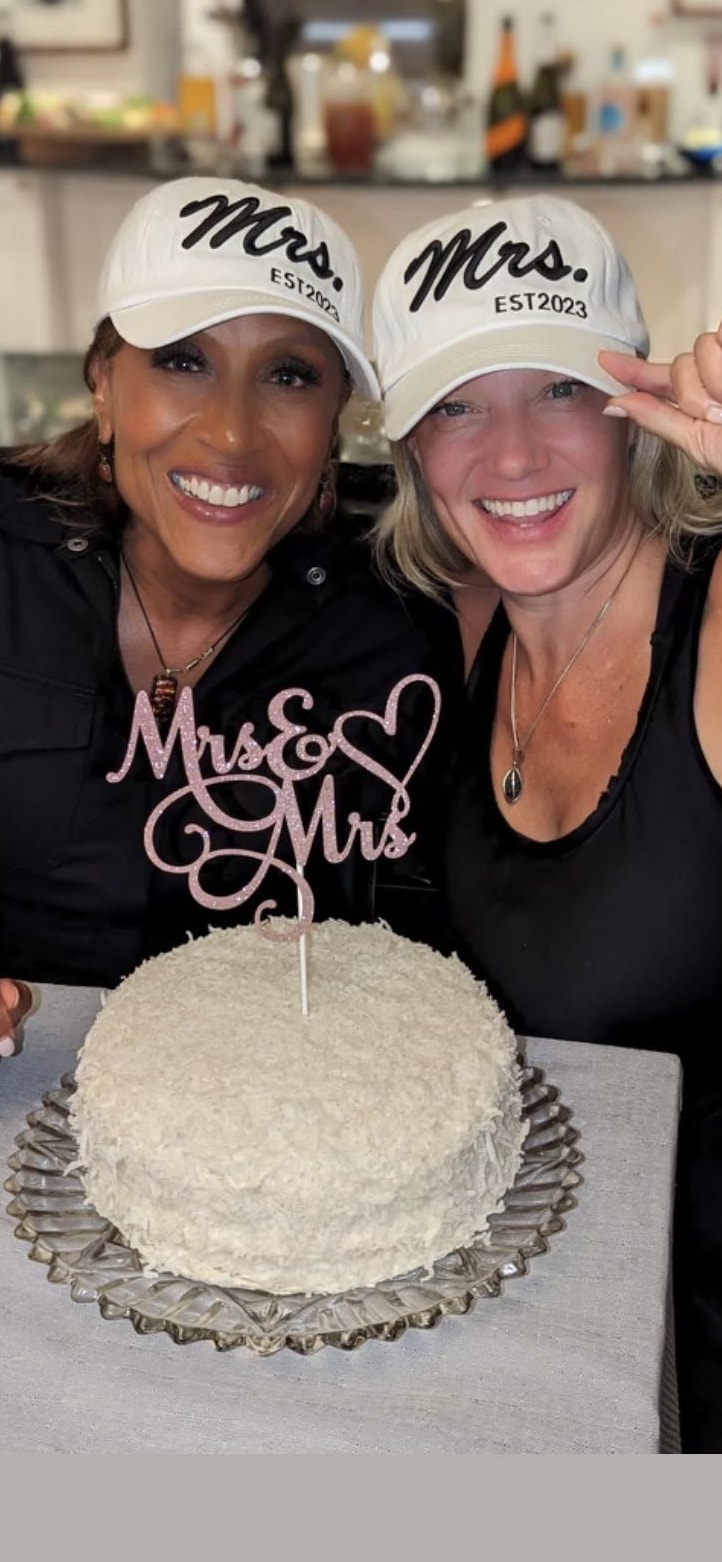 GMA's Robin Roberts shares loved-up photo with wife Amber Laign as they ...