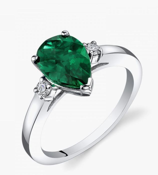 12 best emerald engagement rings 2023: The meaning and best new styles ...