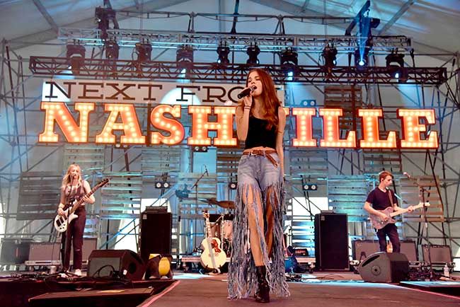 Country music singer Callista Clark teases collaboration with 1883's ...