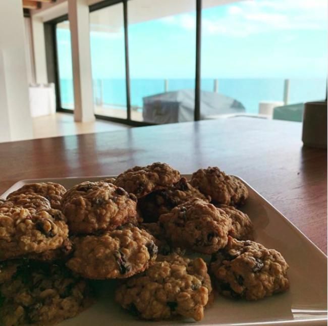 Matthew Perry's $14.95million beachfront home is the perfect place to ...