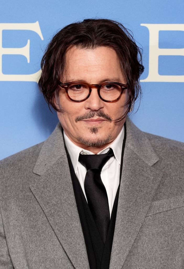 Johnny Depp's major teeth transformation sparks debate in latest post ...