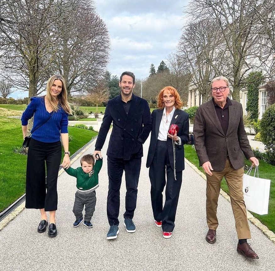 Jamie Redknapp's son Raphael steals the show in incredible family photo ...