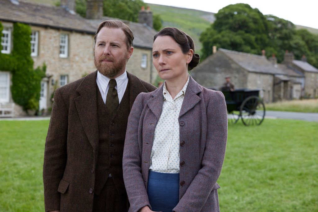 All Creatures Great and Small star Anna Madeley has a famous partner ...