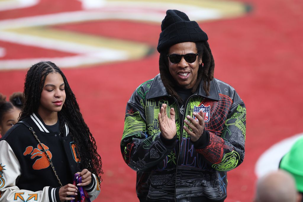 Jay-Z takes daughters Blue Ivy, 12, and Rumi, 6, to the Superbowl - and ...