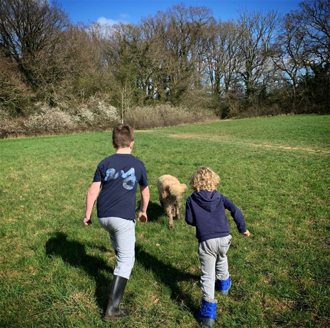 Ross Kemp shares incredibly rare personal photo with fans | HELLO!