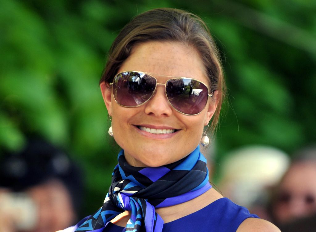 Crown Princess Victoria is a vision in stunning power suit and vintage ...