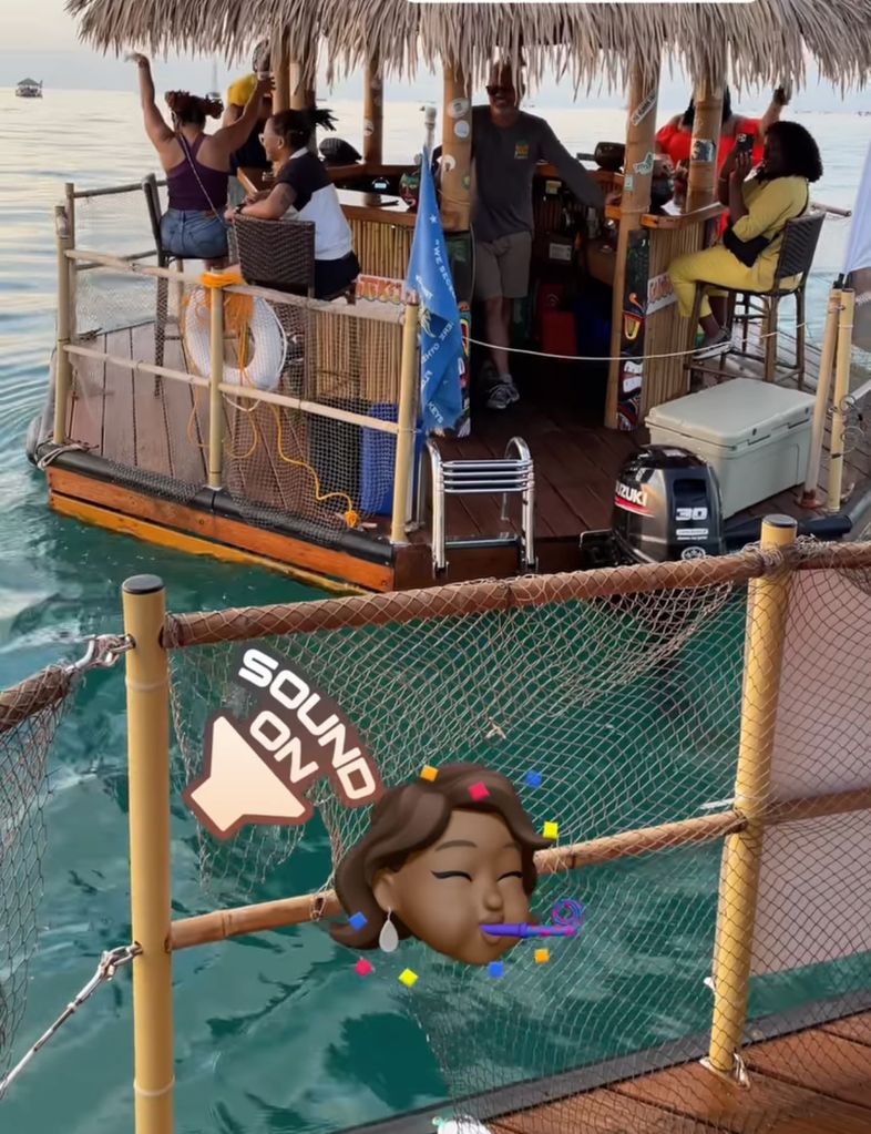 GMA's Robin Roberts and partner celebrate long-awaited moment - 'Ohhhh ...