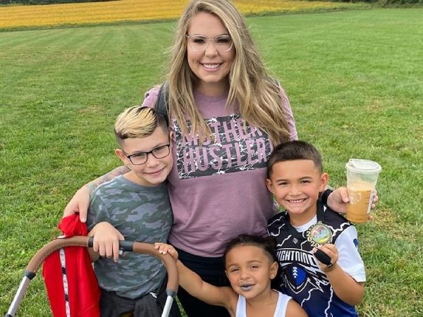 Teen Mom Kailyn Lowry's 'perfect' photo of youngest son divides fans ...