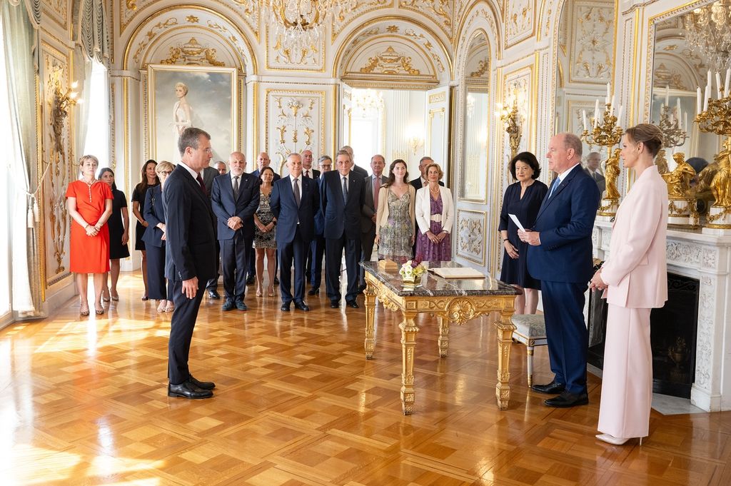 Princess Charlene's fitted suit is her most surprising heatwave look ...