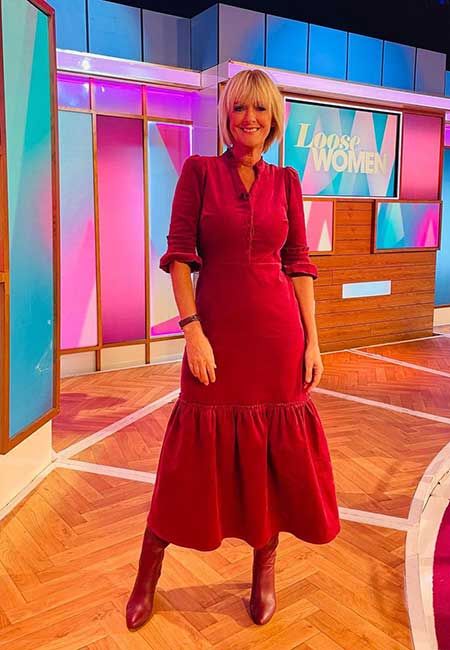Loose Women's Jane Moore wows in figure-hugging dress with ...
