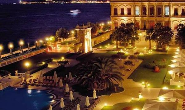 Wake up a princess in one of the world's most beautiful palaces | HELLO!