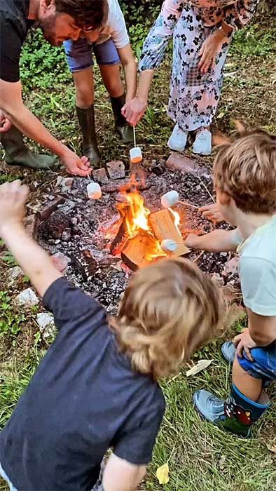 Alex Jones shares rare glimpse of husband Charlie Thomson during family ...