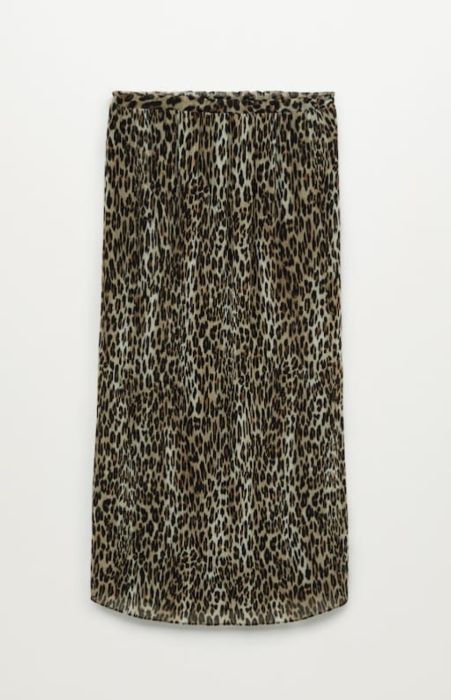 Kelly Brook's leopard print skirt is an autumn must-have | HELLO!