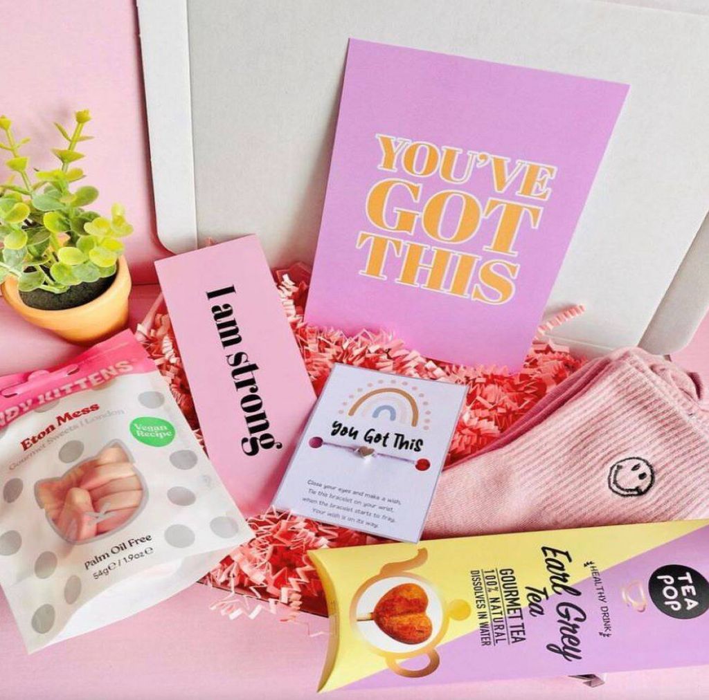 16 gifts to cheer up lonely friends with the blues in 2025: Sentimental ...