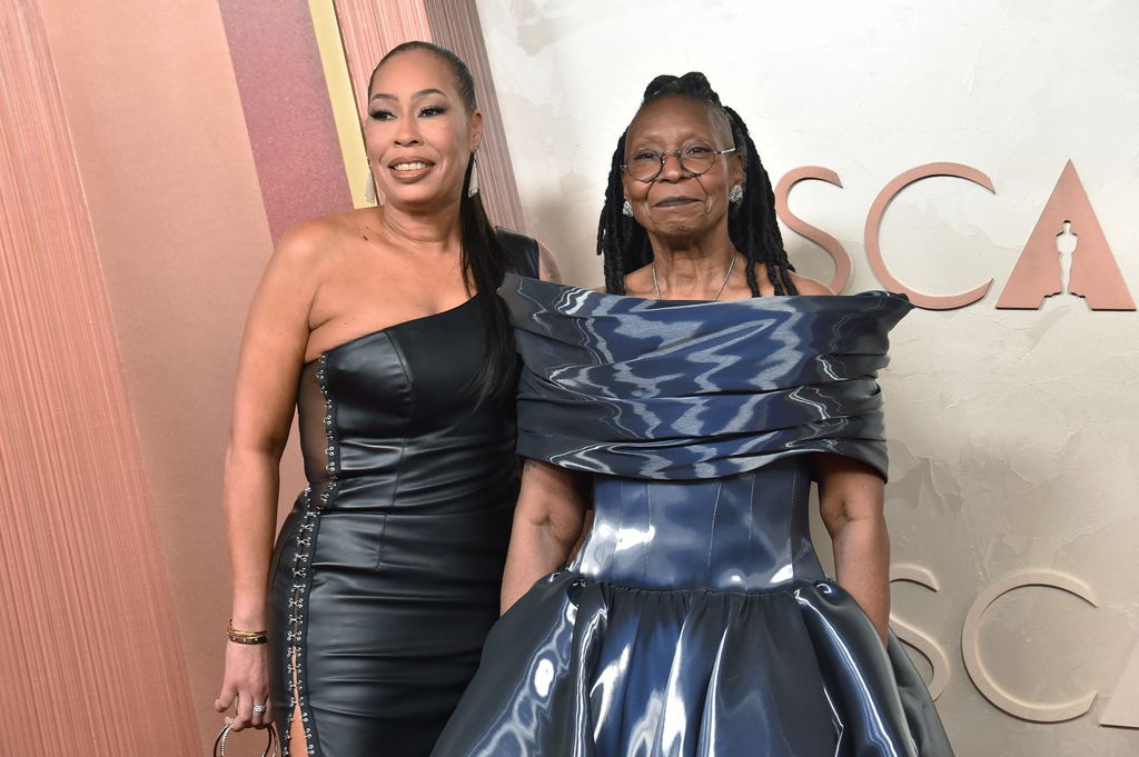 Meet Whoopi Goldberg's only daughter Alex — and see their rare photos ...