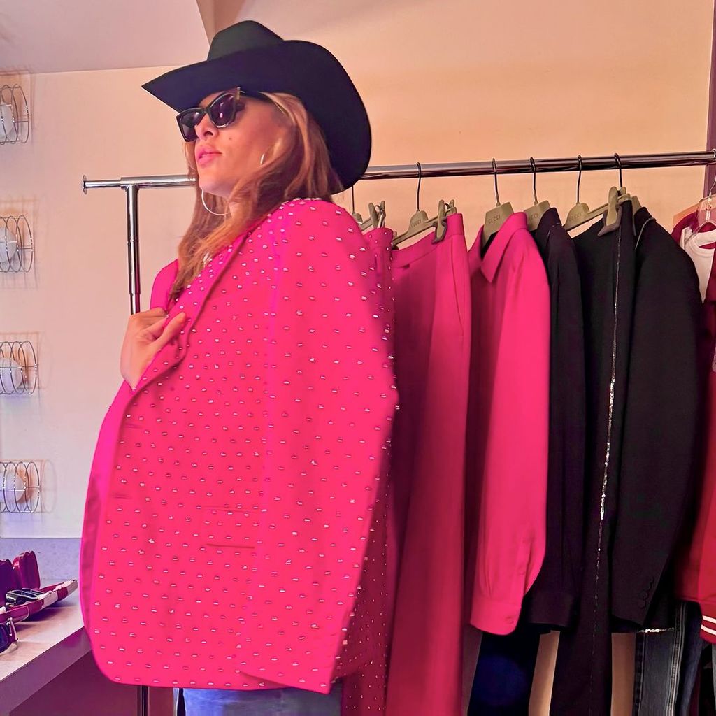 Eva Mendes stuns in sheer monochrome look as she thanks Ryan Gosling ...