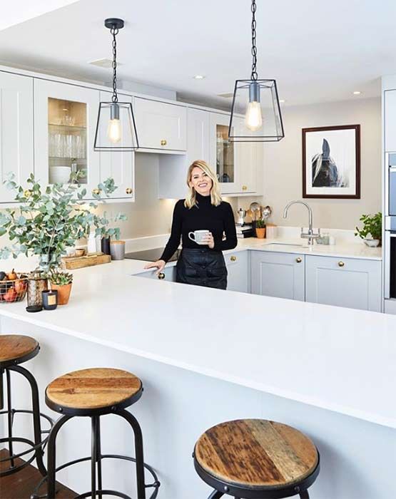 30 astounding celebrity kitchens: JLo, Amanda Holden, Stacey Solomon ...