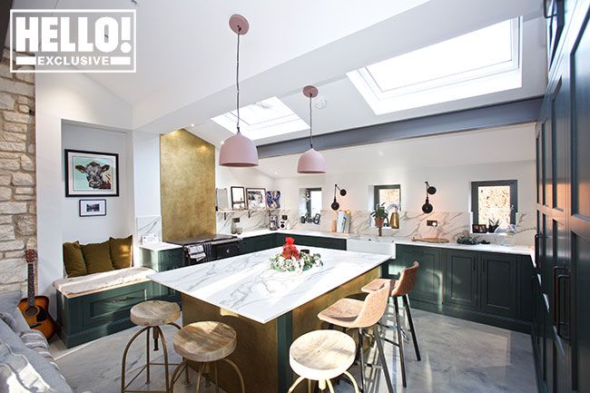 30 astounding celebrity kitchens: JLo, Amanda Holden, Stacey Solomon ...