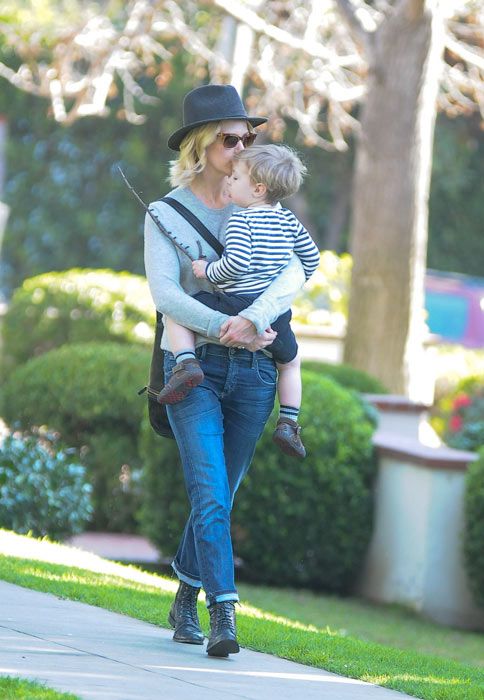 Who is the father of January Jones' son Xander? | HELLO!