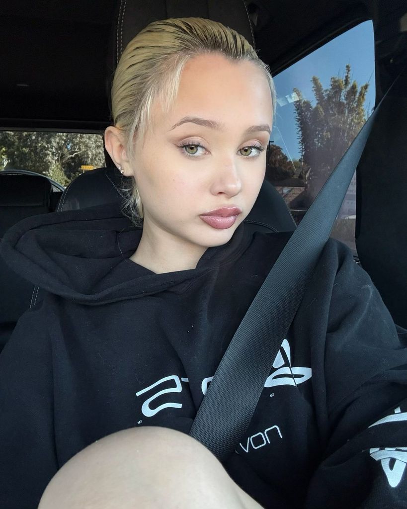 Kourtney Kardashian's stepdaughter Alabama Barker is unrecognizable ...