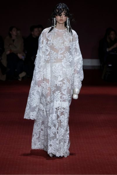 London Fashion Week: 10 AW23 trends to effortlessly add to your ...