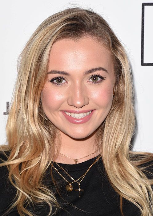 Fans are convinced that Tamzin Outhwaite is related to this EastEnders ...