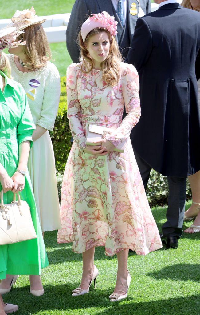Princess Beatrice glows in gorgeous waist-defining dress with killer ...