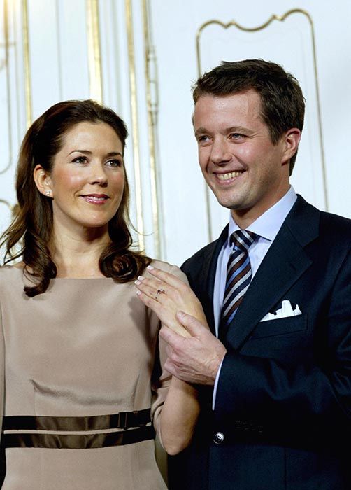Crown Princess Mary of Denmark is young Kate Middleton's twin in low ...